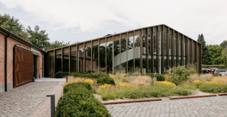 Sustainable building initiative : acud